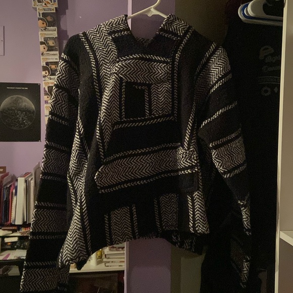 Sweaters | Black And White Drug Rug | Poshmark
